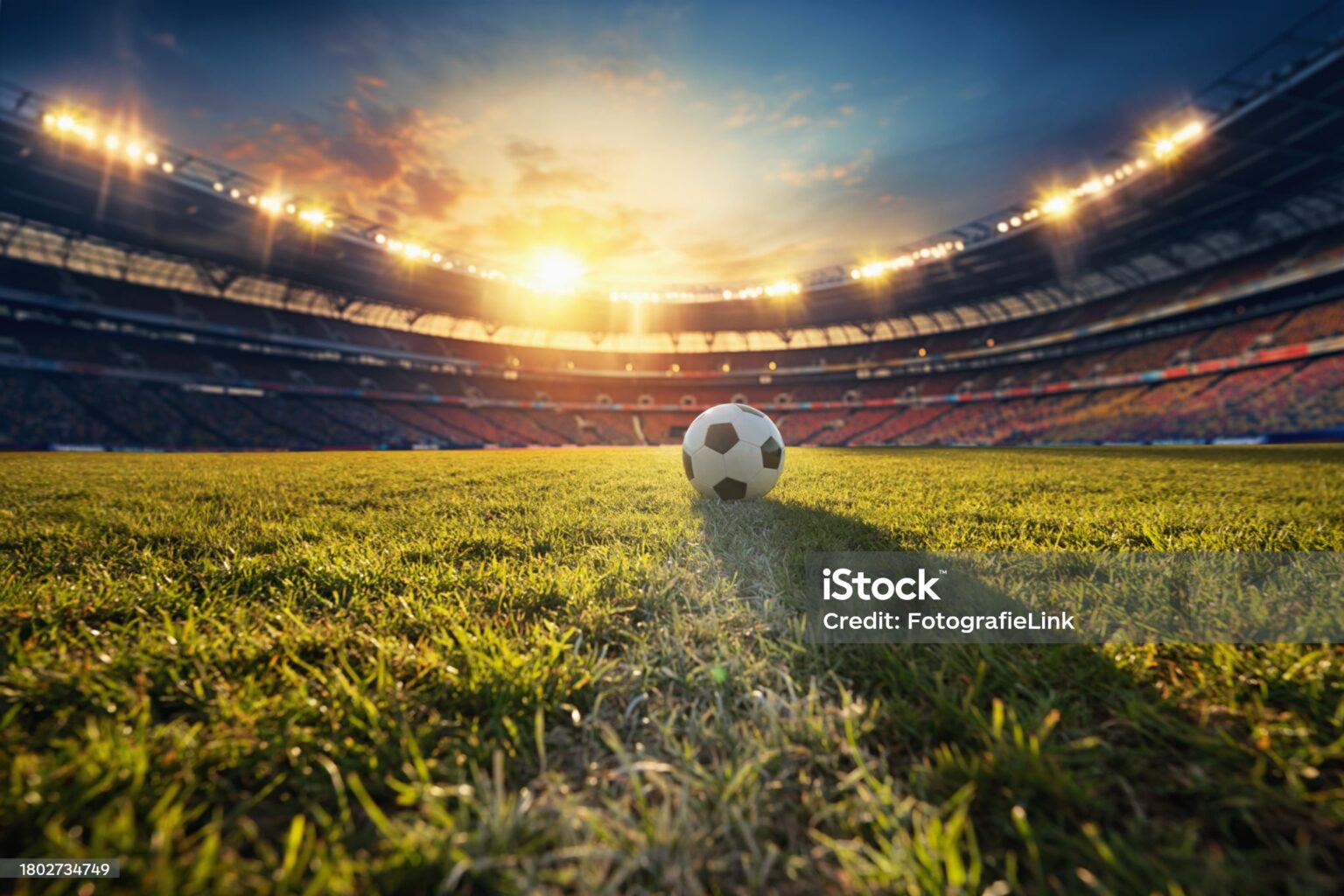 Why is football so popular : 9 Reasons Football Rules the World - The ...